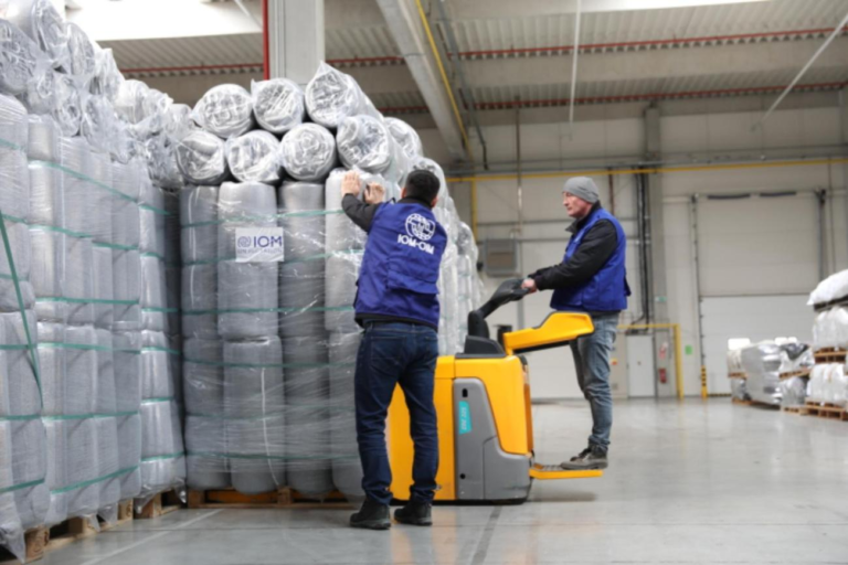 7 Tips Mengatur Tata Letak Barang di Gudang Super Rapi! - Ginee